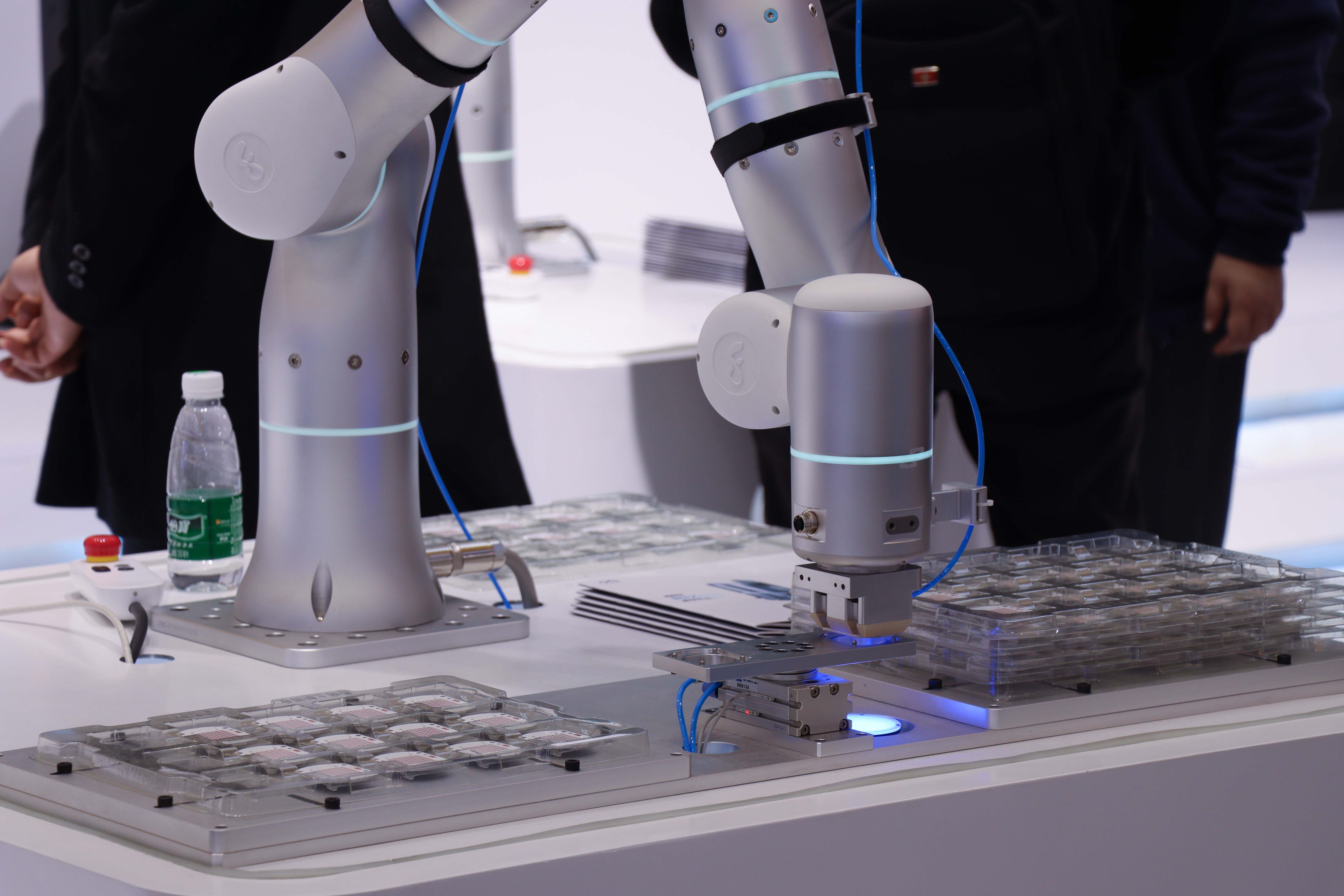 Flexiv Adaptive FORCE CONTROL Robot | Cardinal Machine